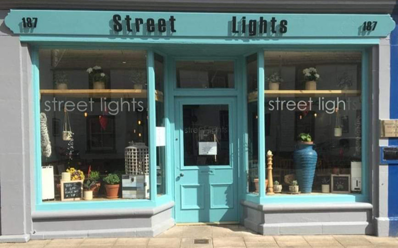 Street Lights Cafe in Castle Douglas - Serenity 22 Barend